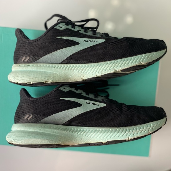 Brooks | Shoes | Brooks Launch 8 Dark Navy Blue With Light Blue Teal ...
